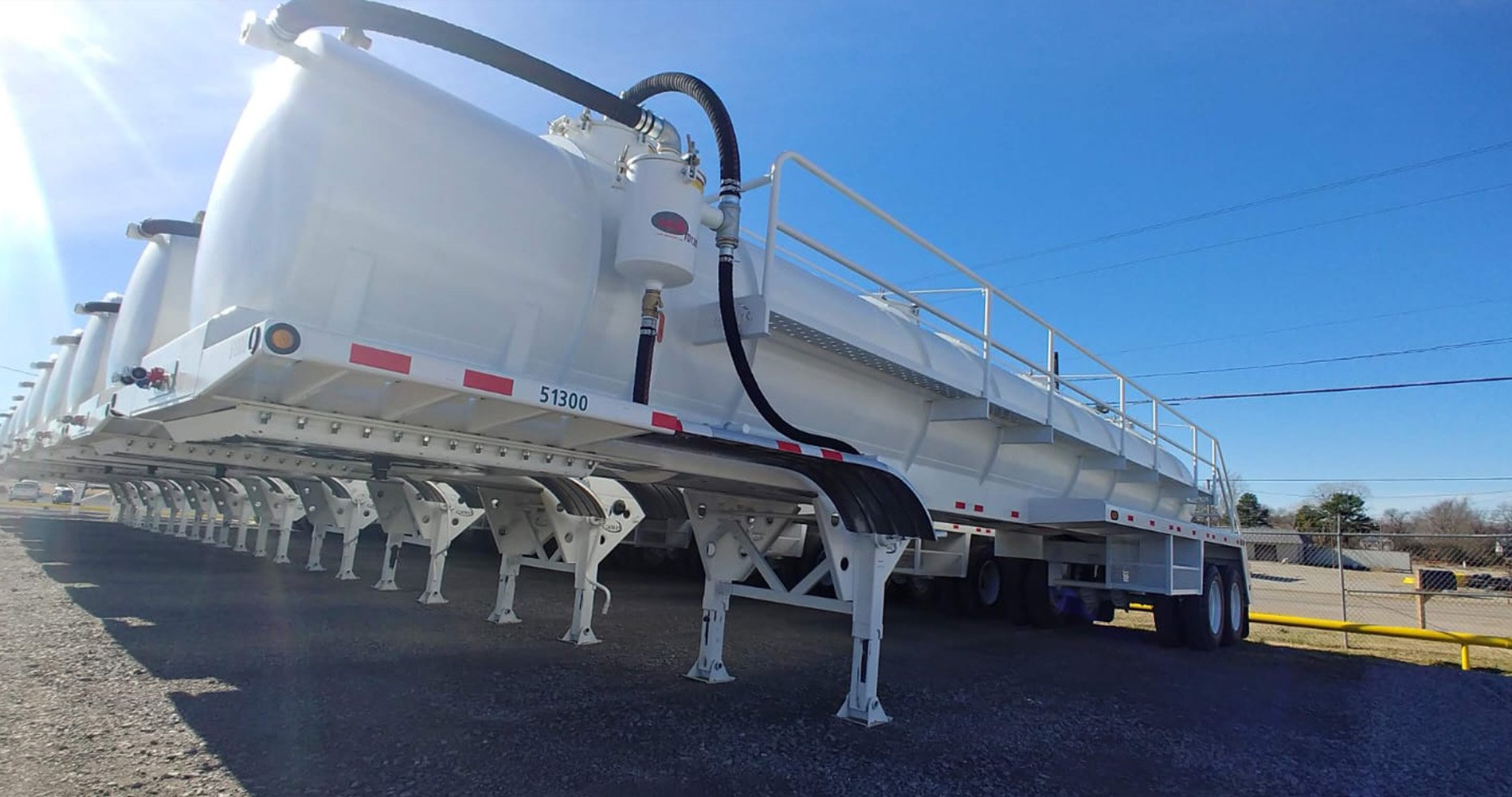 Loewen 1776 | OK, TX | Loewen and Ace Trailer Sales